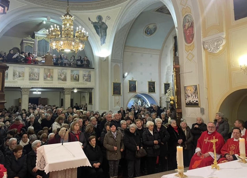 Zagrebačka nadbiskupija - Peti dan devetnice uoči Stepinčeva u Krašiću